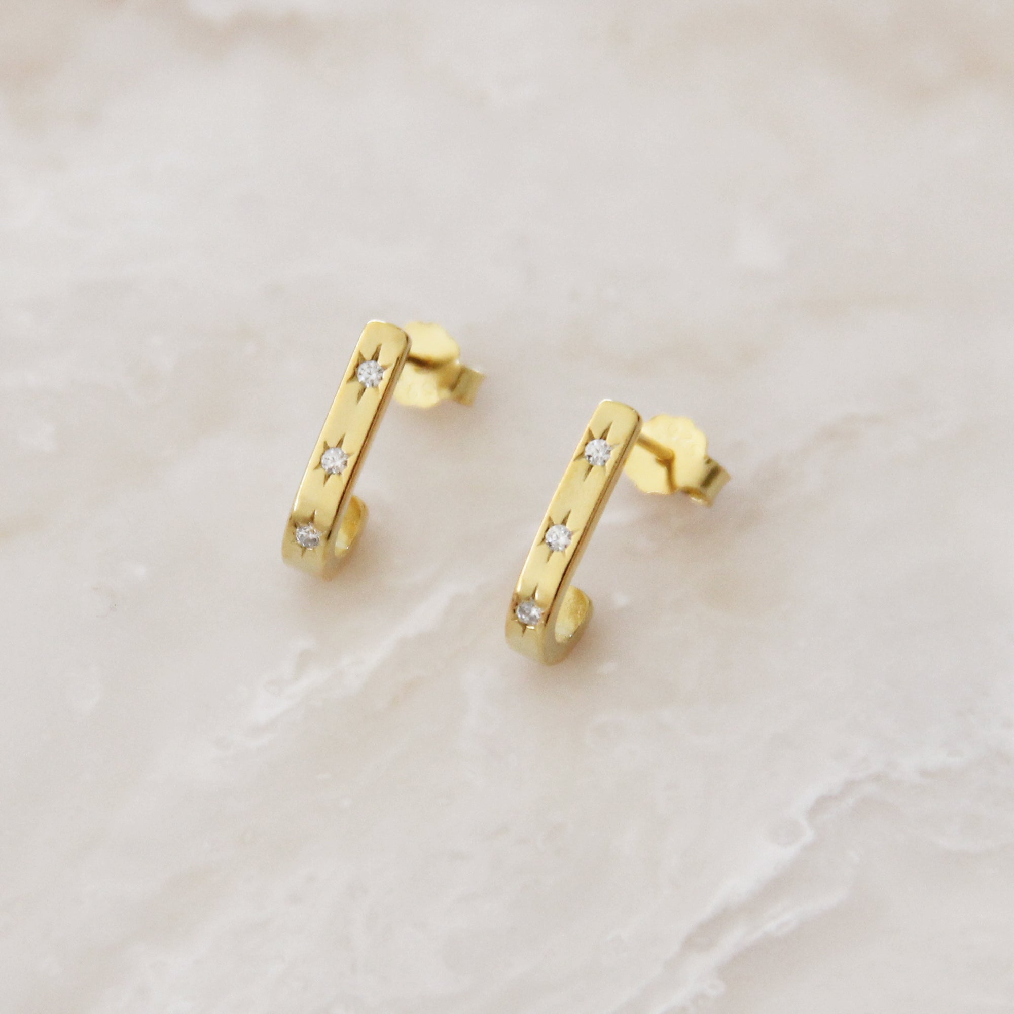 AYU STUDS – MAIVE