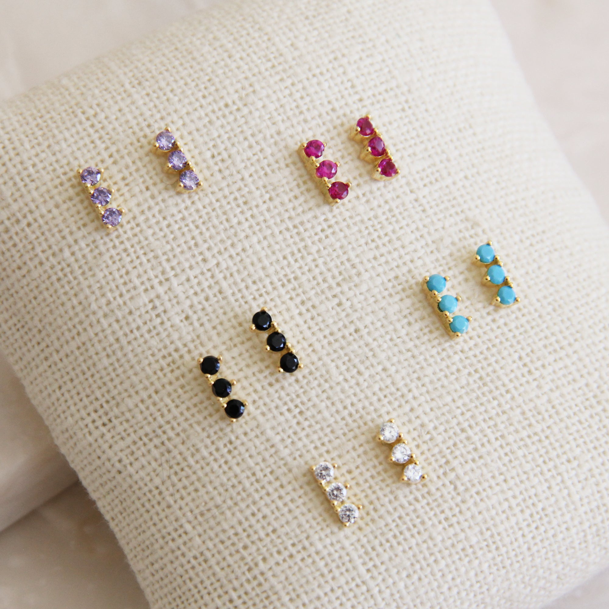 MELODY STUDS – MAIVE